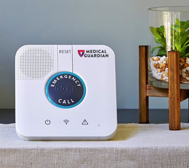 Medical Guardian Review - Top 10 Best Medical Alert Systems